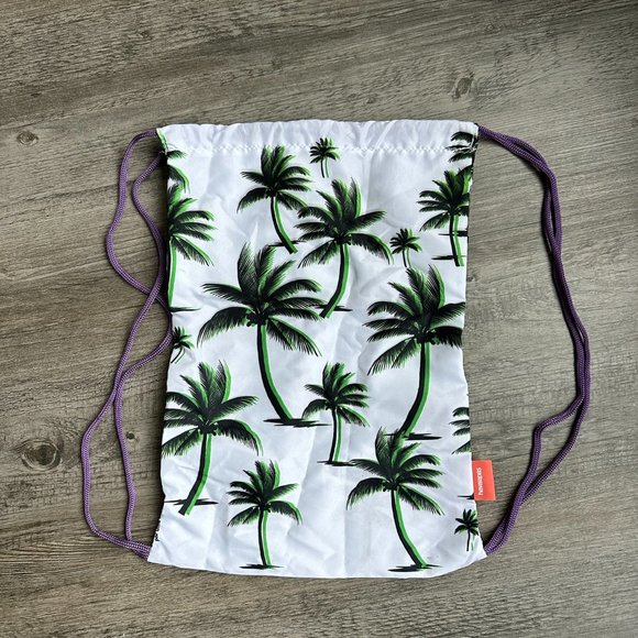 Havaianas | Bags | New Havaianas String Gym Backpack Purple White Palm ...